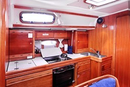 Second Hand Sailing Yachts Archives - Yacht Charter in Greece - Yacht ...