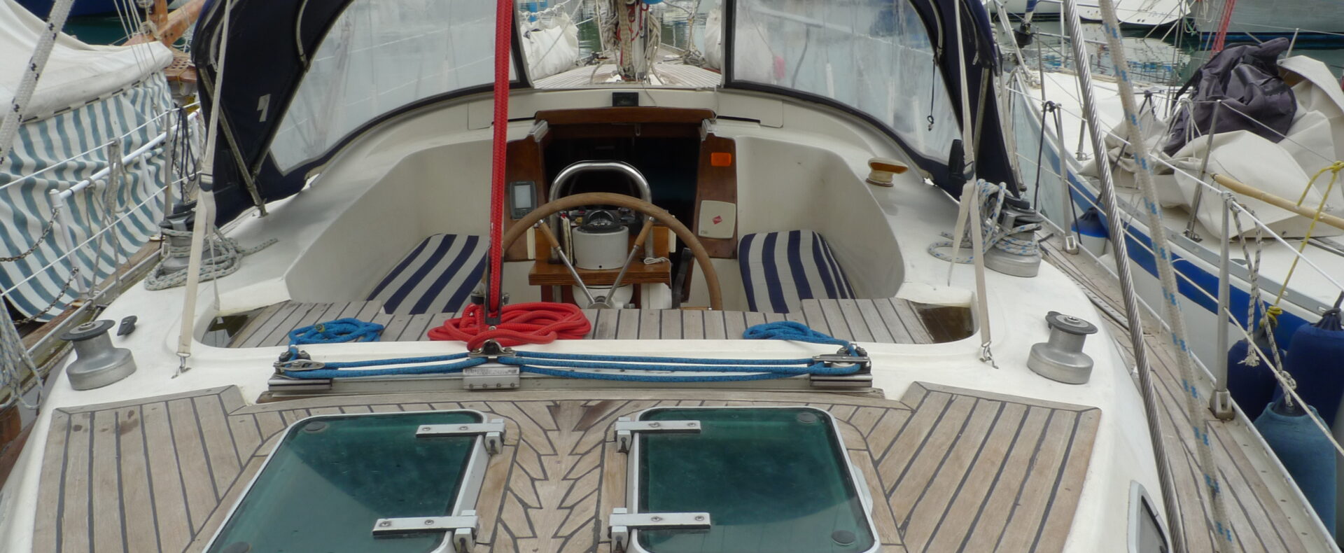 Colvic Countess 37 – 1987 built - Yacht Charter in Greece - Yacht Sales ...